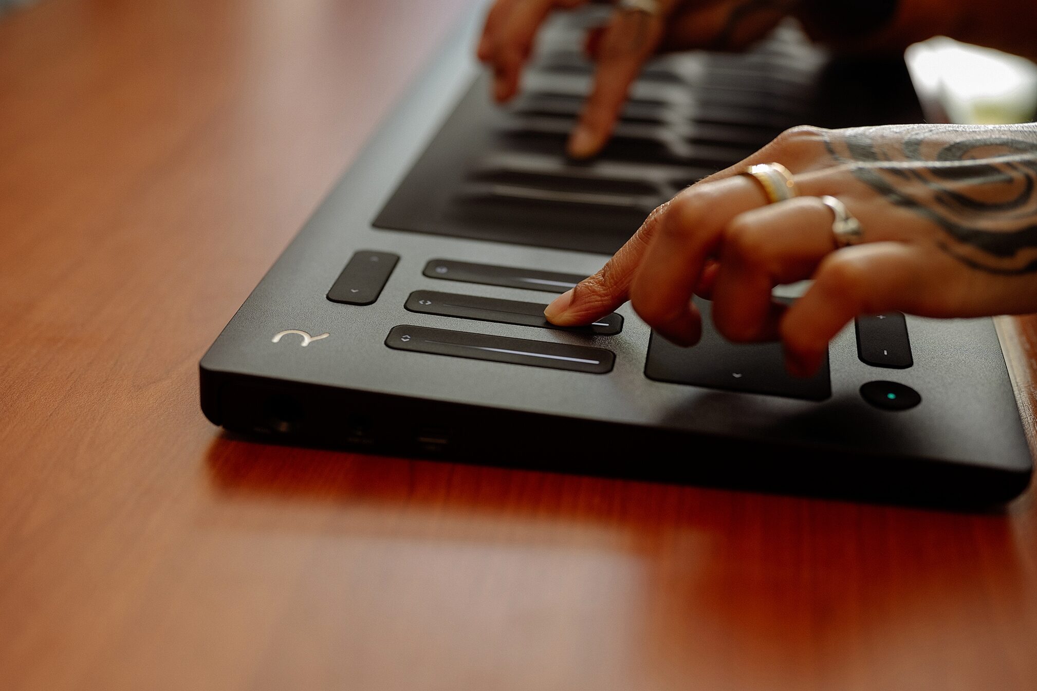 ROLI Seaboard 2 Keyboard Controller | zZounds